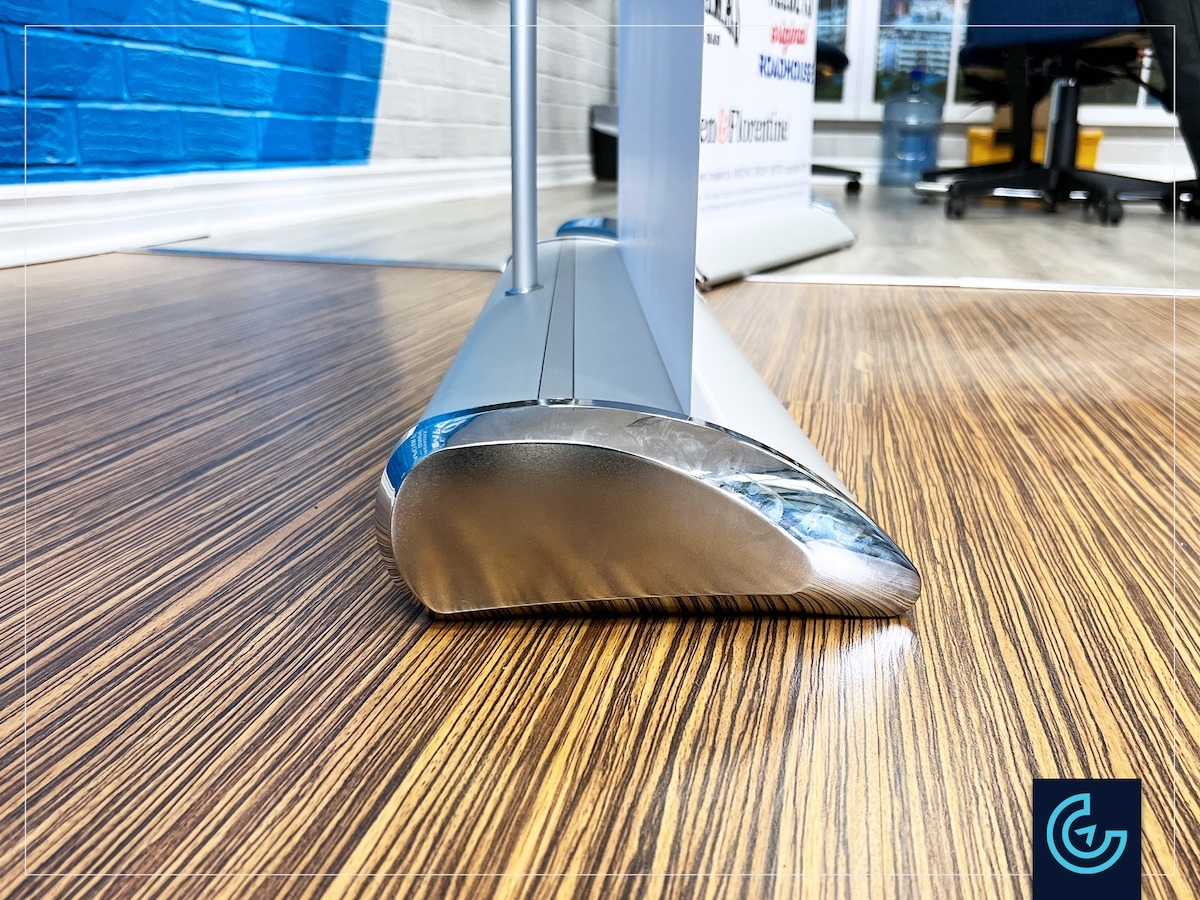 Roll-up banners printing and retractable stands: UNISYNC - Click ...