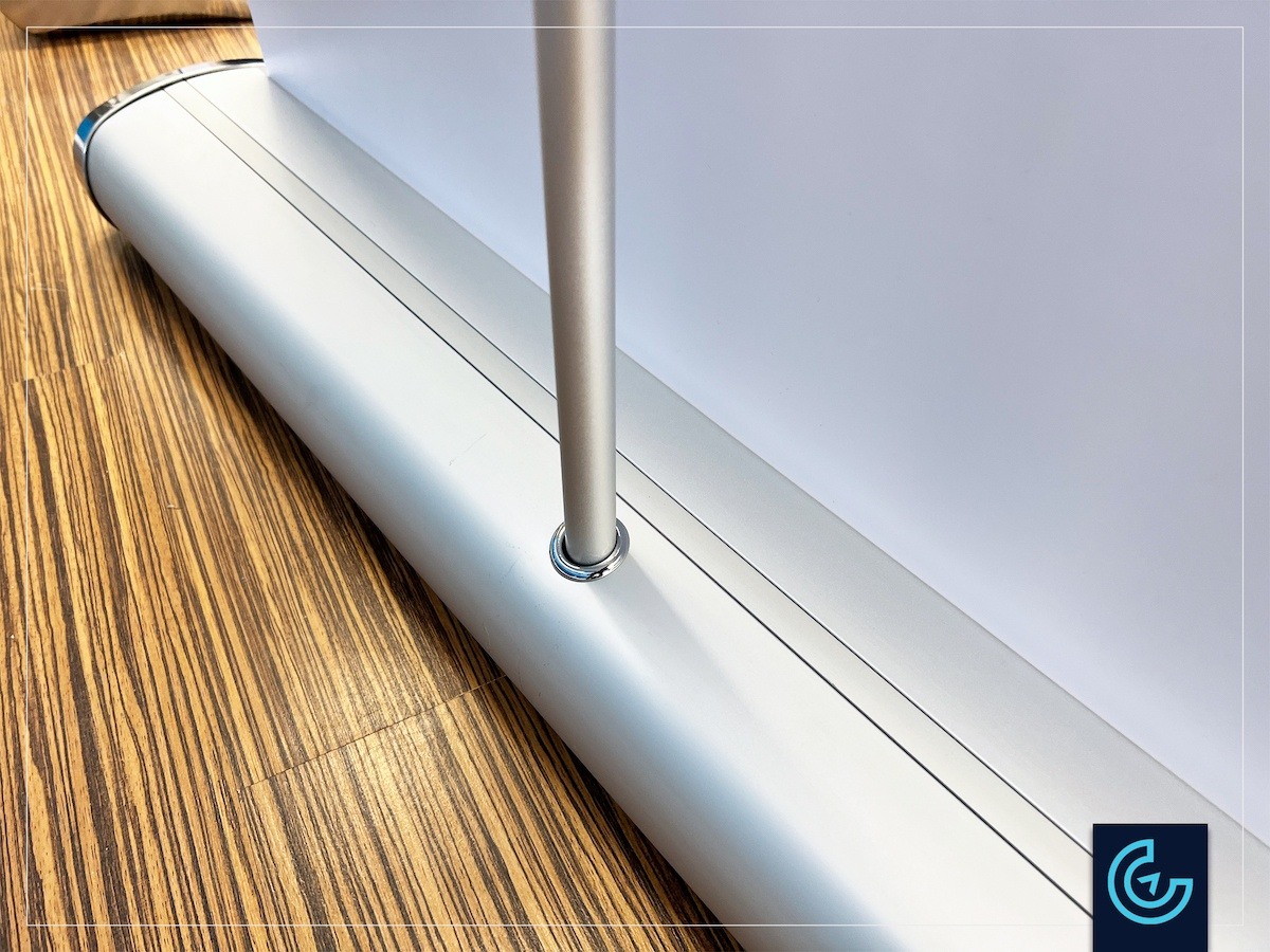 Roll-up banners printing and retractable banner stands used in trade ...